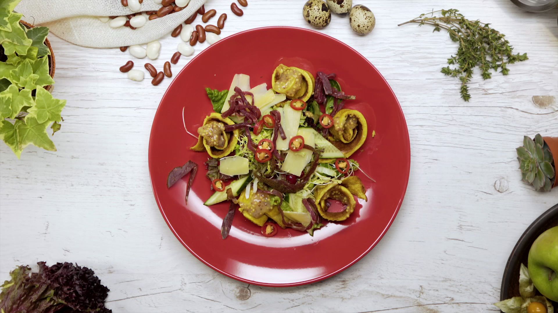 Recette de salade de pastirma à l’omelette - MyZen TV